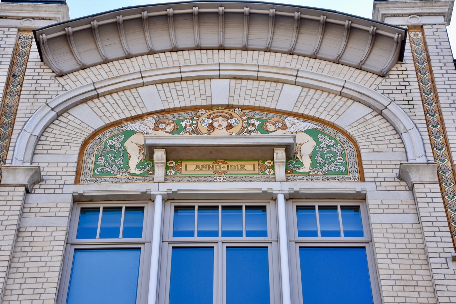 Maison Art Nouveau-Classique | Admirable Art Nouveau