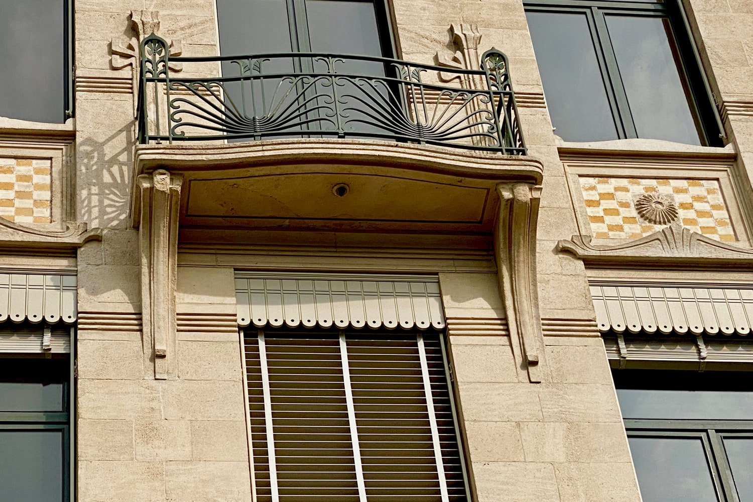 Moyaux House | Admirable Art Nouveau